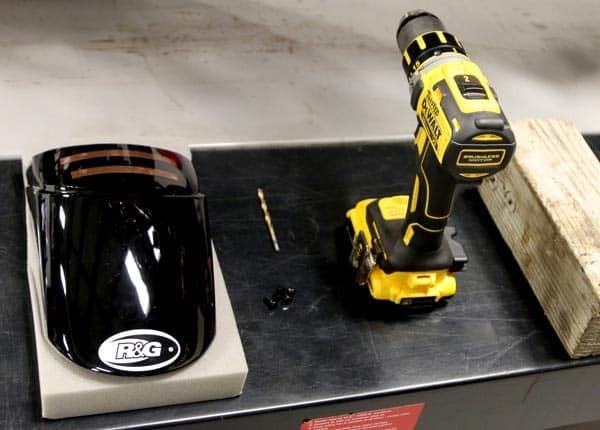 How To Install An R&G Fender Extender